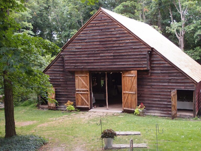 Mount Gulian Dutch Barn | Weddings | Events | Hudson Valley